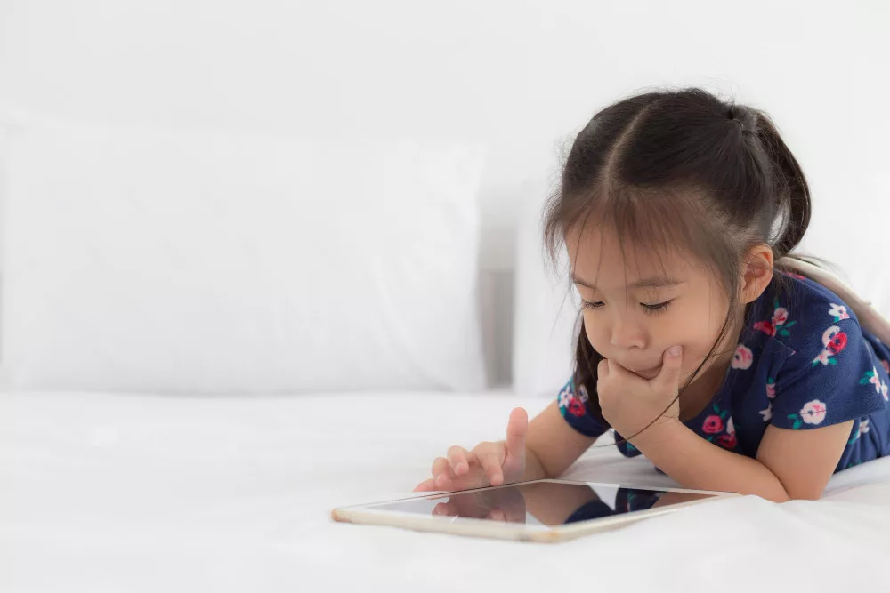 Developing Storytelling & Narrative Skills for Kids: A Complete Guide